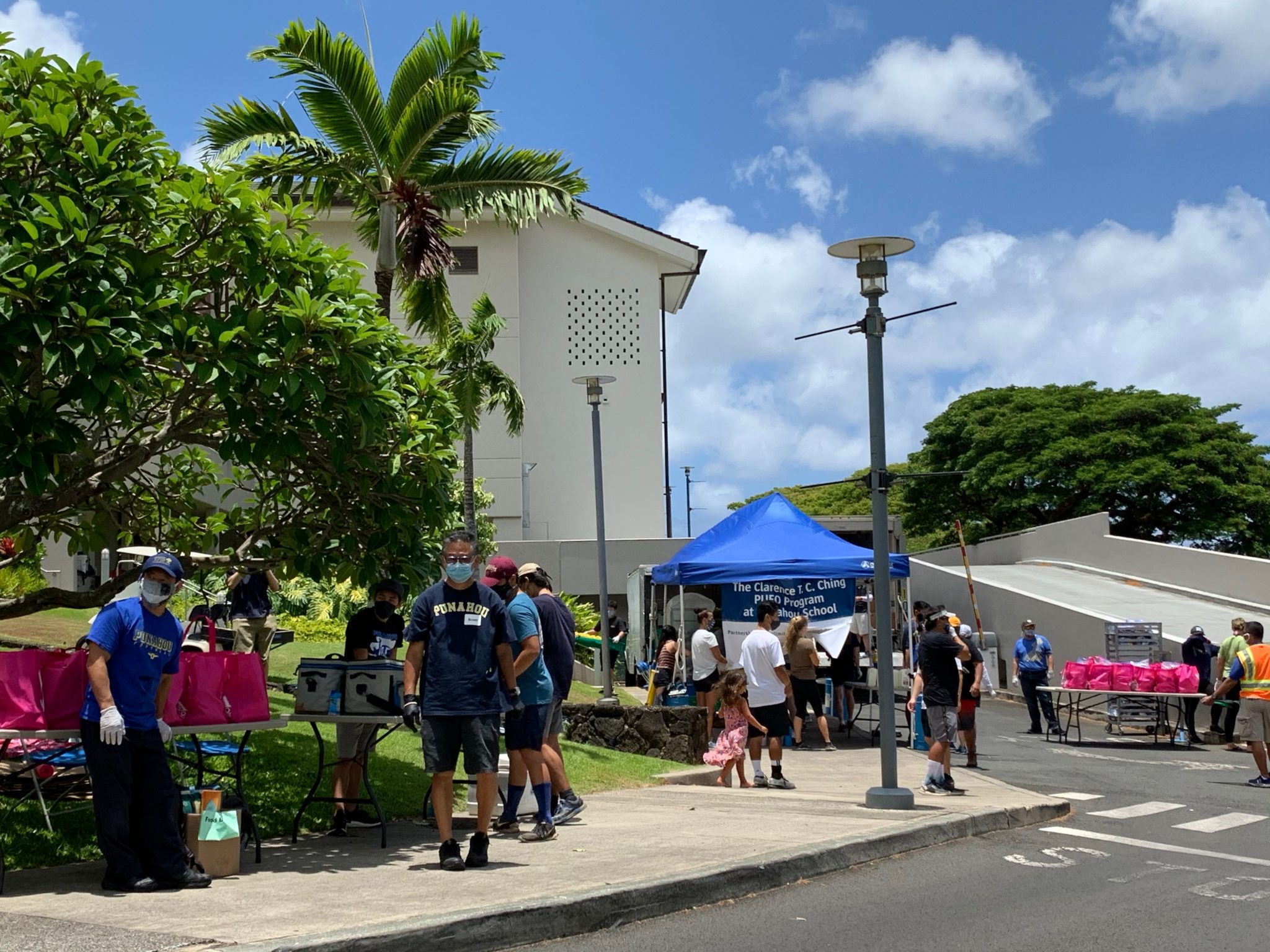 PUEO Students Ready for Summer Program - Punahou School