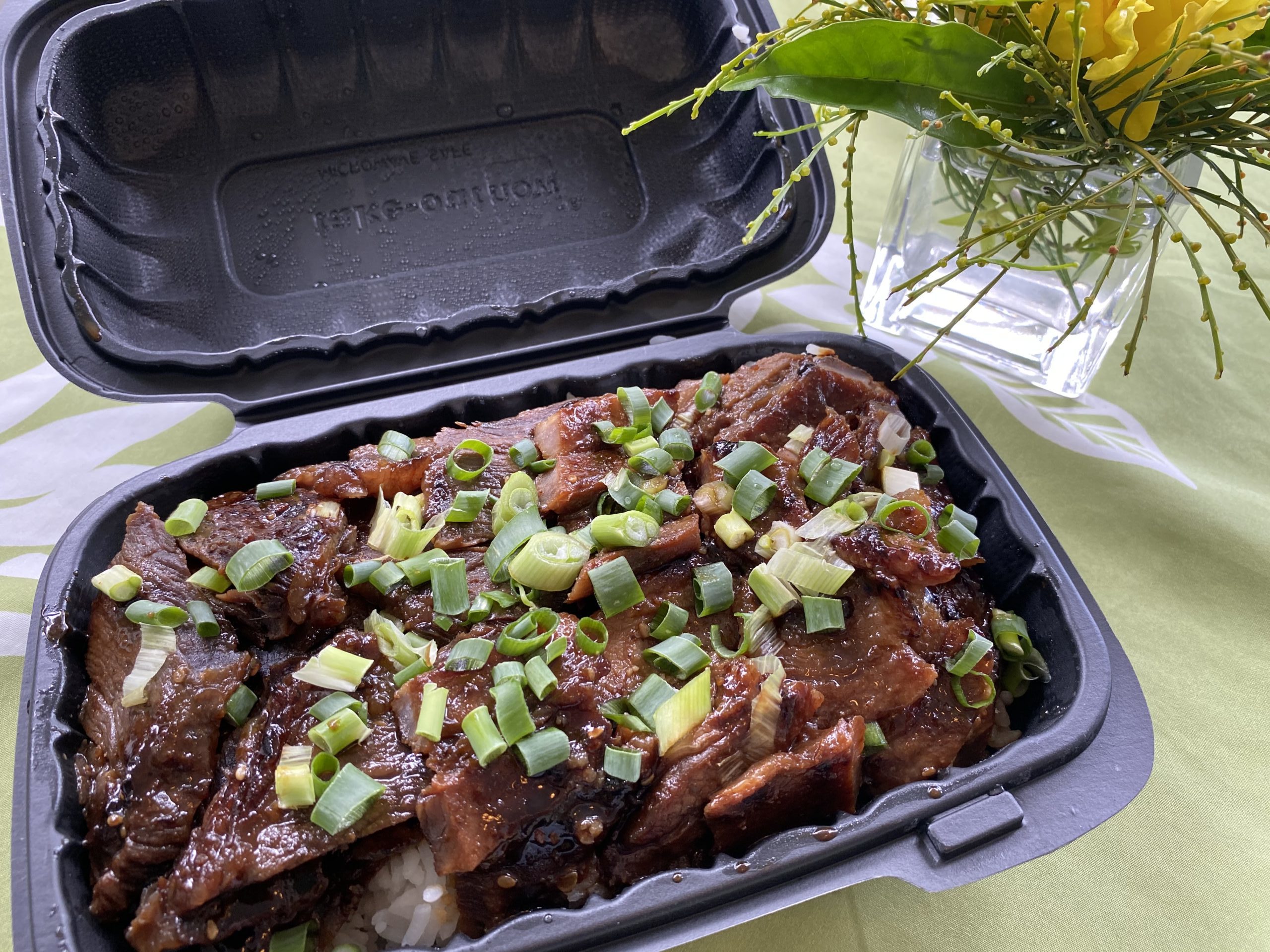 Takeout Tuesdays: Tanioka's Seafoods and Catering - Punahou School