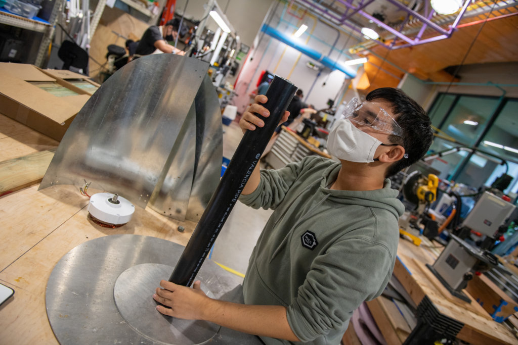 Student Leads Effort to Build Windmill - Punahou School