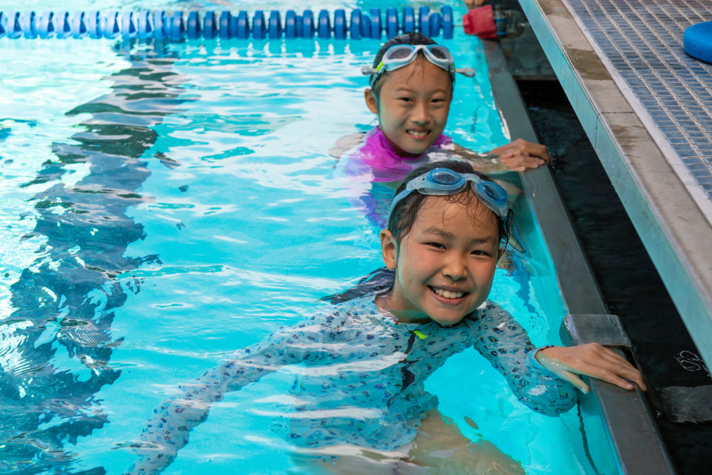 Third Graders Make a Splash in PE - Punahou School