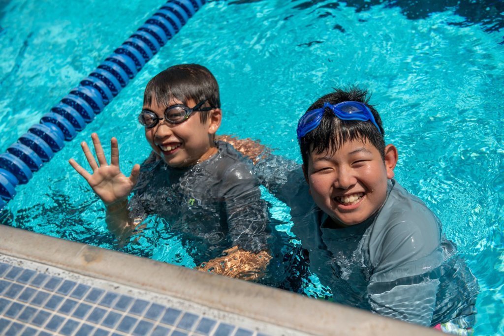 Third Graders Make a Splash in PE - Punahou School