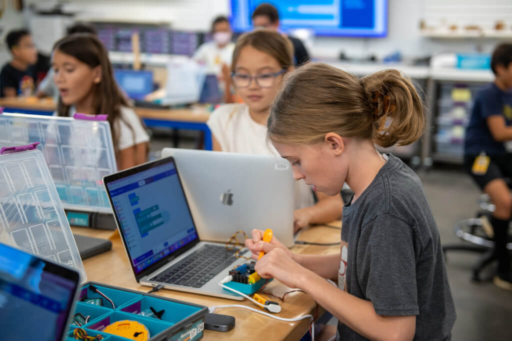 Design Technology and Engineering in Grades 4 – 5 - Punahou School