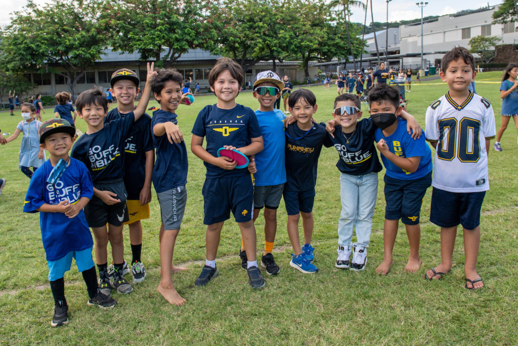 Flaming ‘P’ Welcomes Families Back - Punahou School