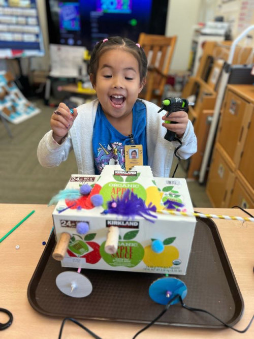 Engineering Fun in Kindergarten - Punahou School