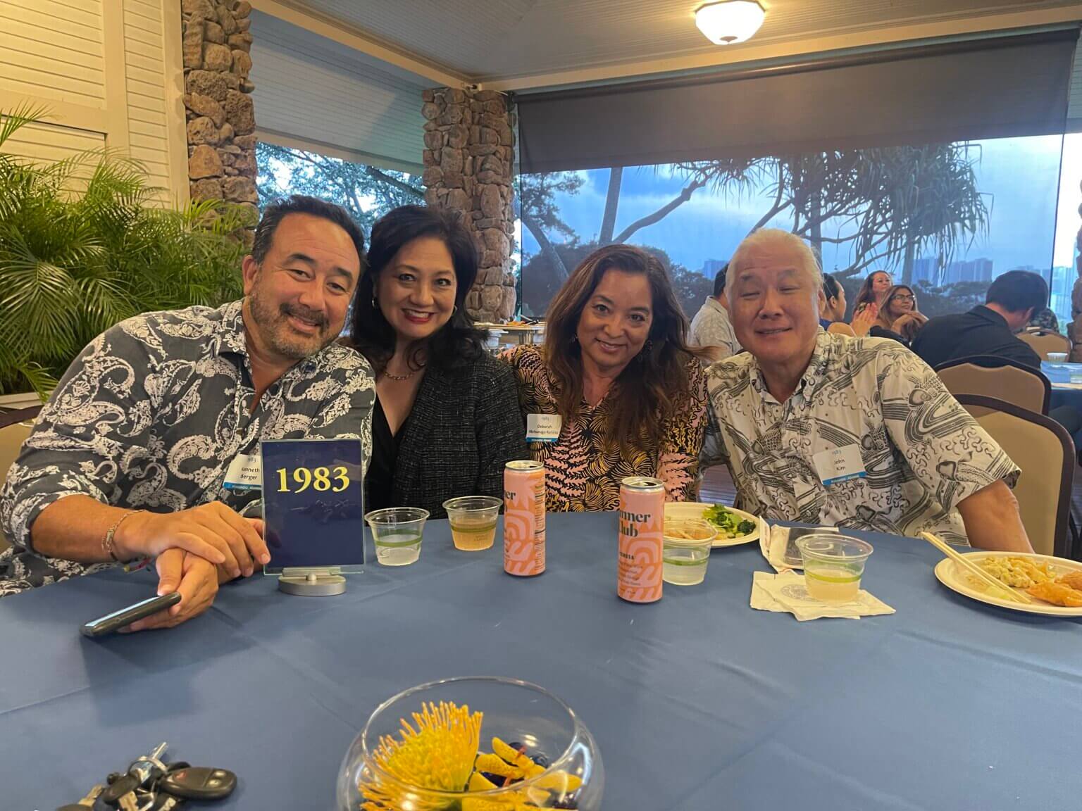 Punahou Seniors Inspire Reunioning Alumni - Punahou School