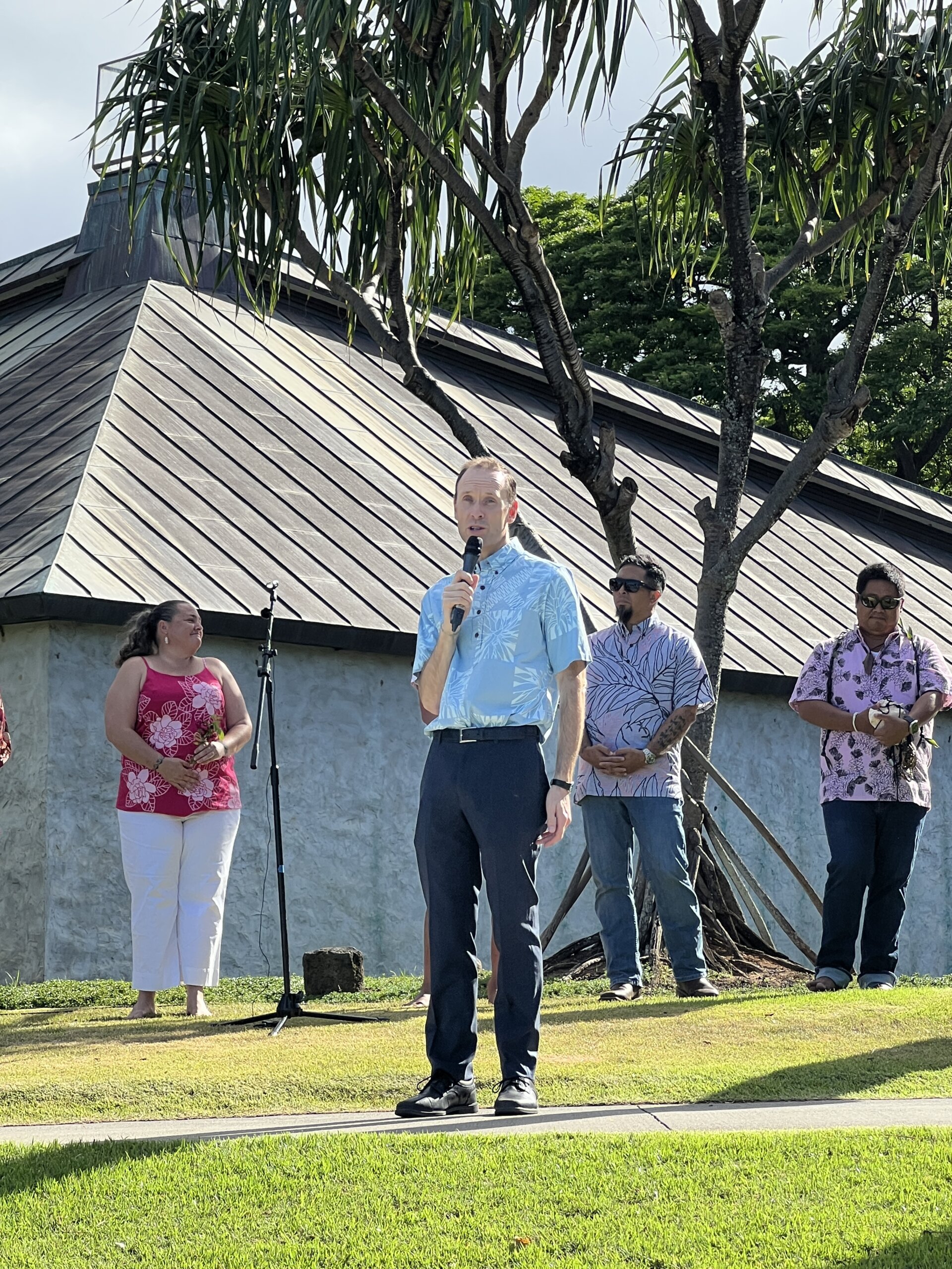 Welcome Back, Faculty and Staff - Punahou School