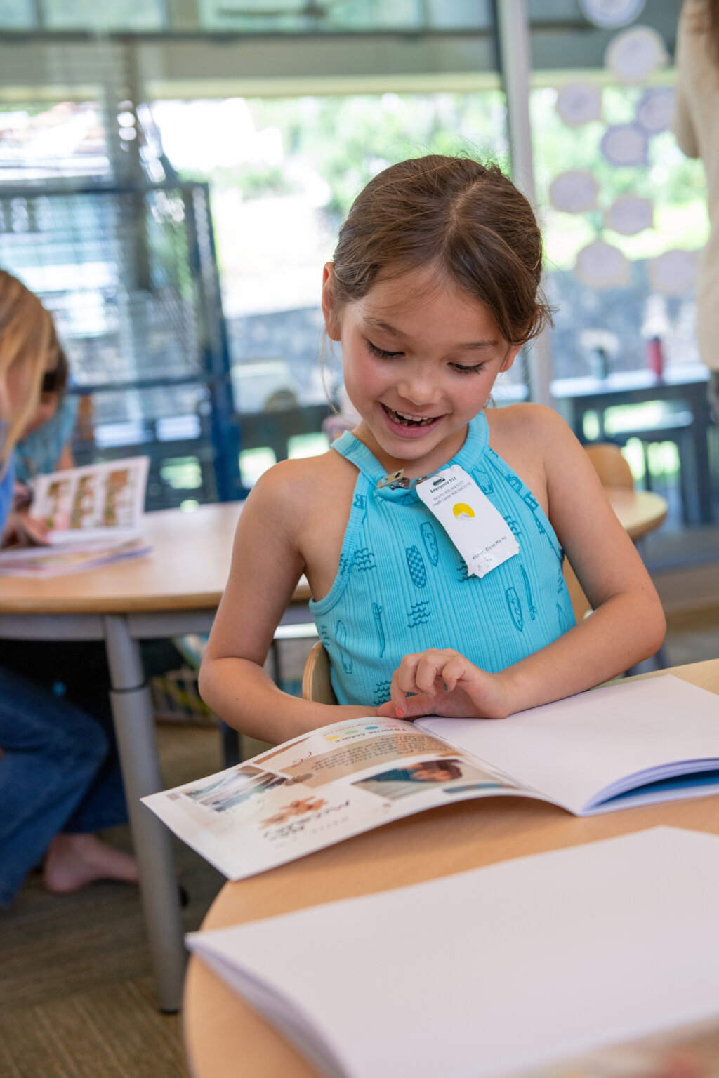 Sixth Graders’ Books Delight Young Buddies - Punahou School