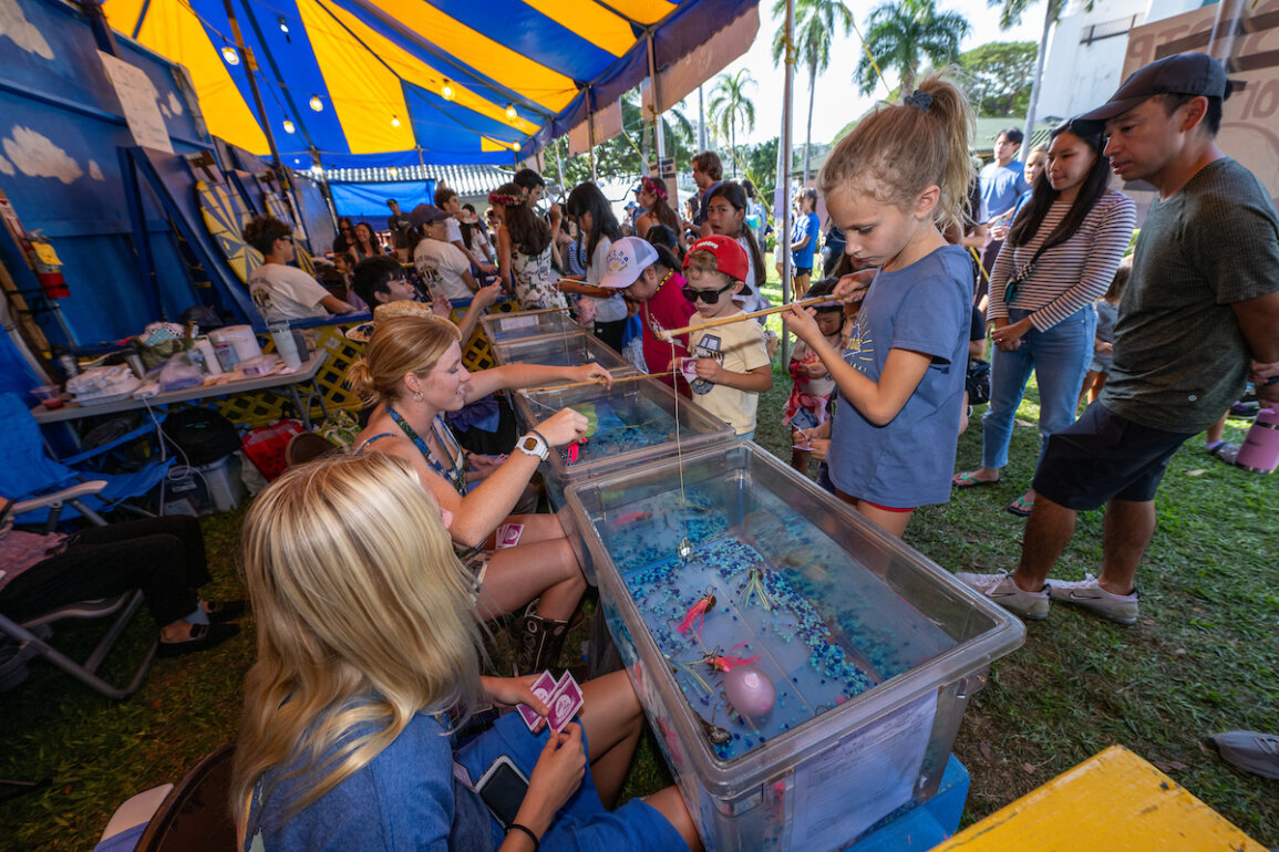 Fun and Paniolo Pride Fill the Punahou Carnival - Punahou School