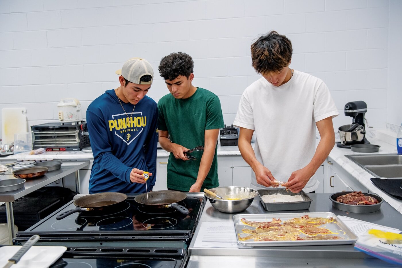 Course Spotlight: Gaining Perspective Through Food - Punahou School